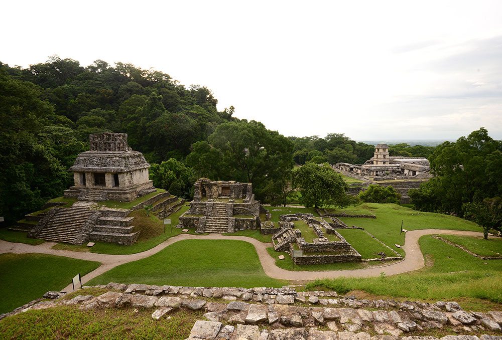 El arqueólogo que contradijo la idea de que los mayas de Lakam ha’ se ...