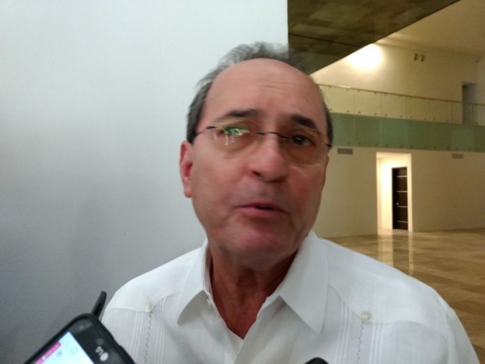 Carlos Joaquín, ajeno a decisiones de partidos: López Mena - Quinta Fuerza