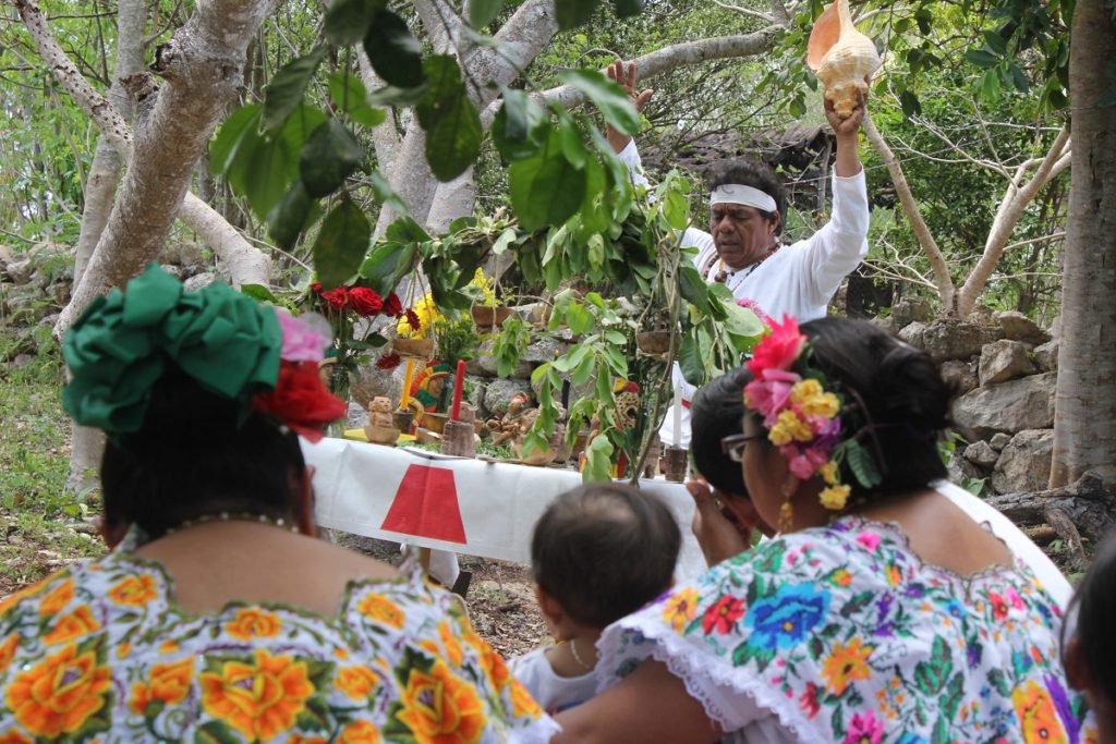 ¿Tienes un bebé? Conoce el ritual maya del Jèetsmèek para presentar a ...