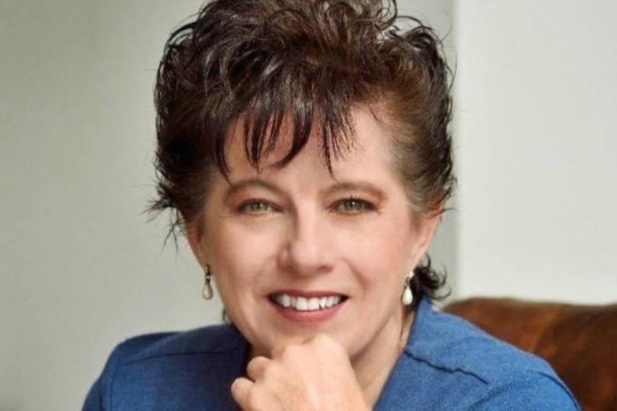 Elsa Gómez, la psicóloga de 61 años nominada a los TikTok Awards ...