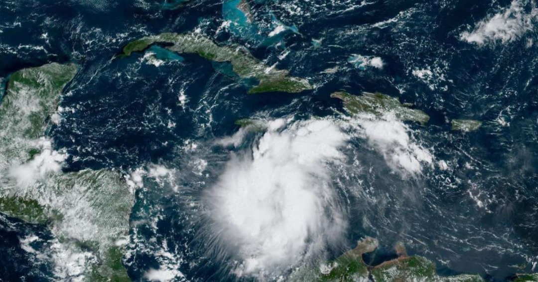 Alistan 11 refugios en Isla Mujeres por Tormenta tropical Ian - Quinta ...