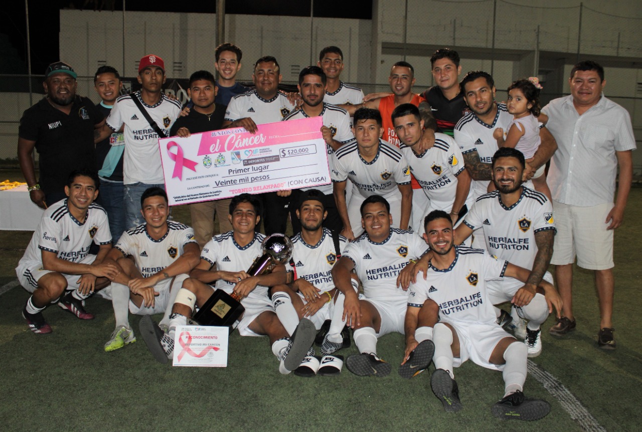 Exitoso torneo relámpago de futbol en Puerto Morelos a beneficio de ...