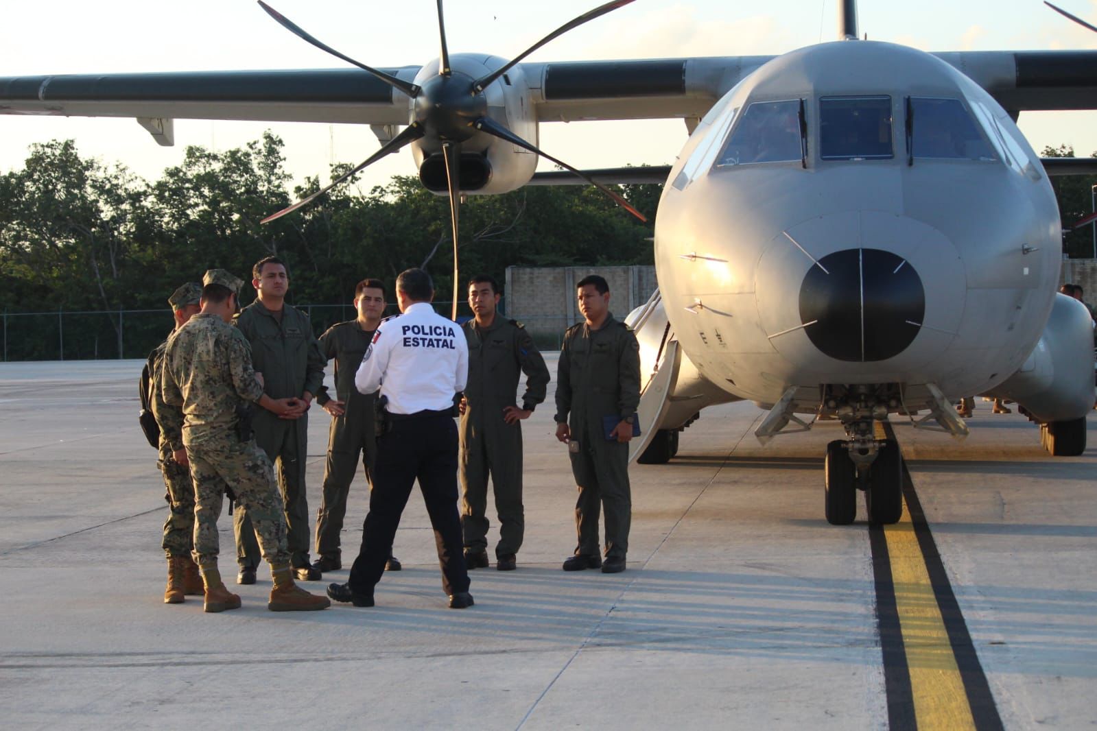 Arriban a Cancún 50 elementos de la Semar para sumarse a operativos ...