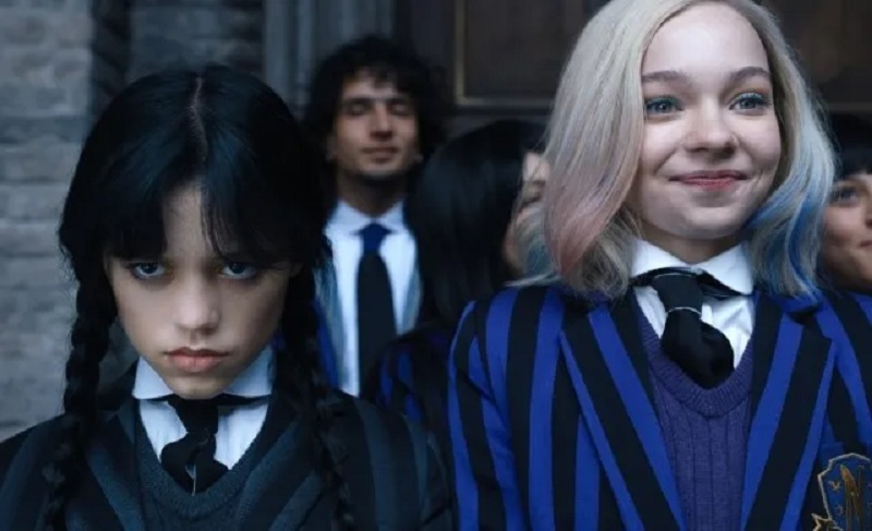 Merlina y Enid podrían ser pareja en la segunda temporada de la serie ...