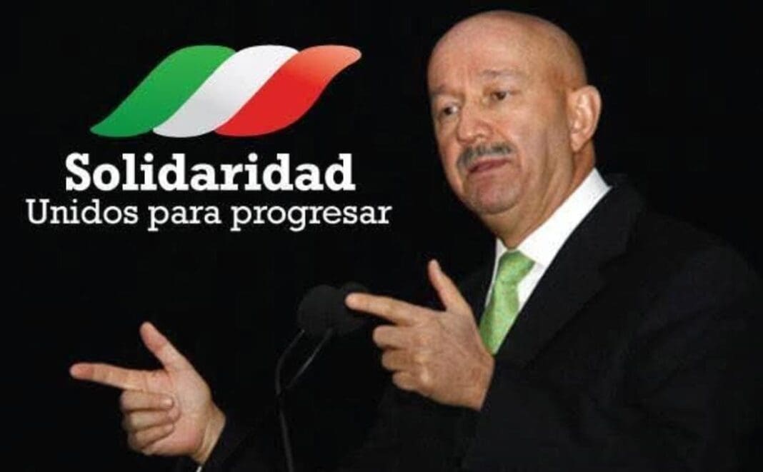 Playa del Carmen fue nombrada Solidaridad en homenaje a Carlos Salinas de Gortari, el "gran ...